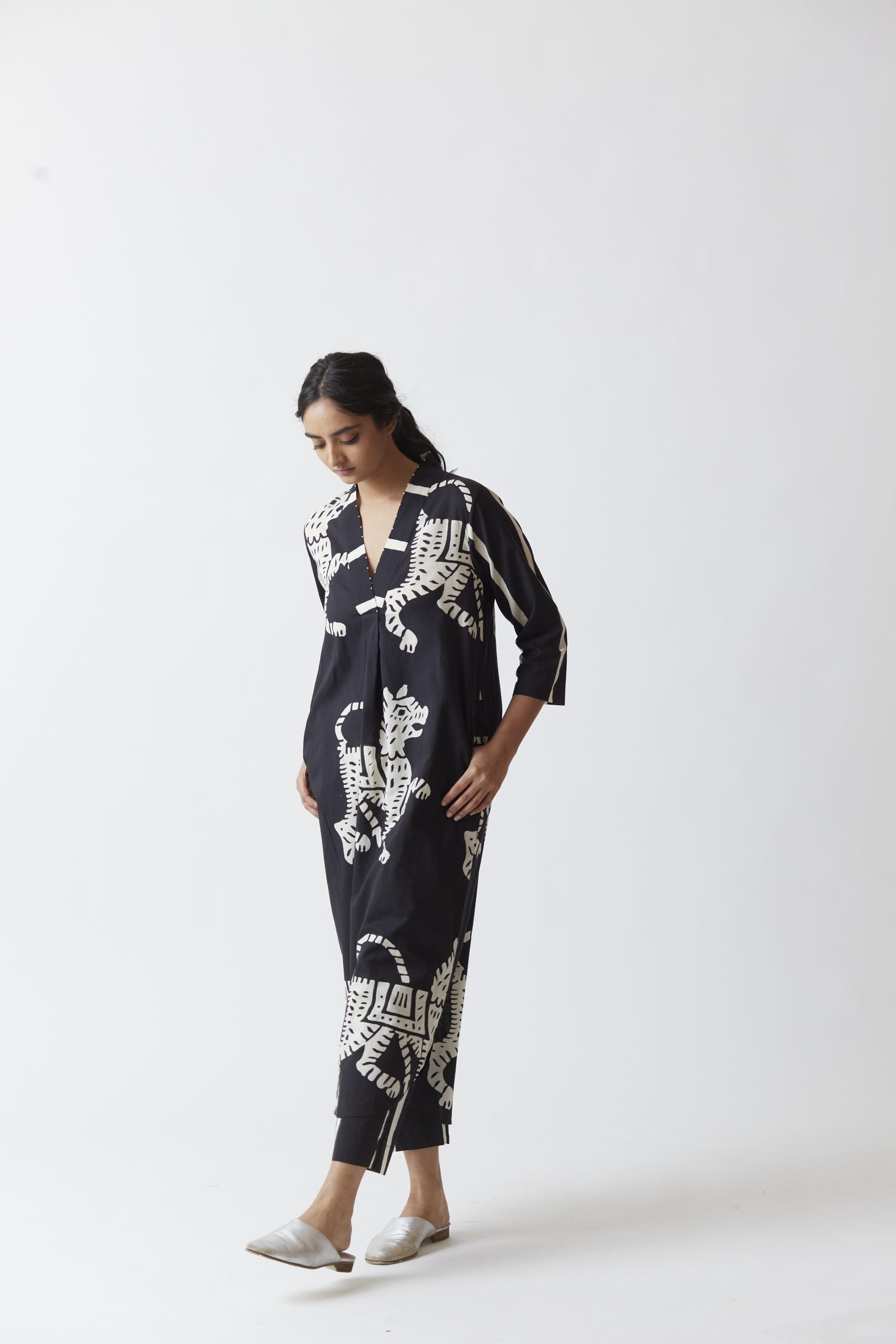 SHER KURTA SET (BLACK) – Yam India